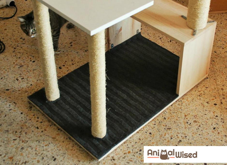 How to Make a Homemade Scratching Post for Cats - 8 steps